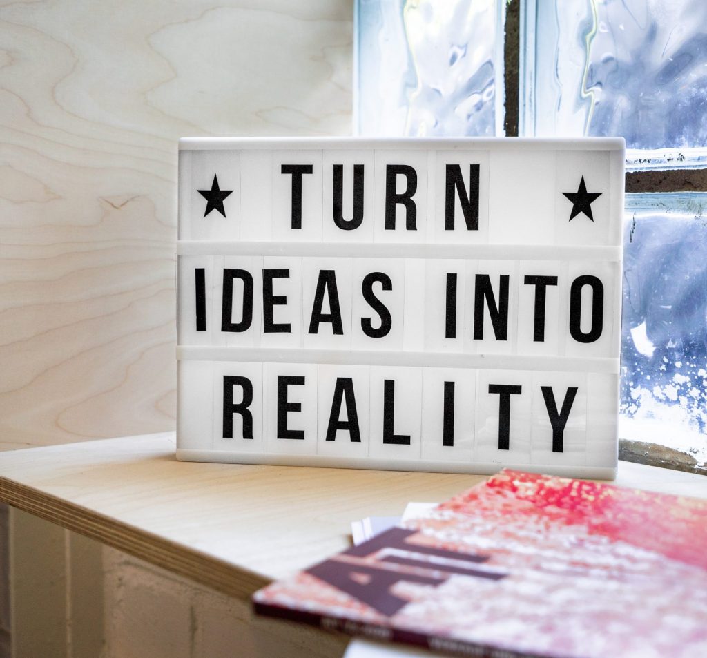 Take a Simple Idea and Take it Seriously - Charlie Munger – Kim ...